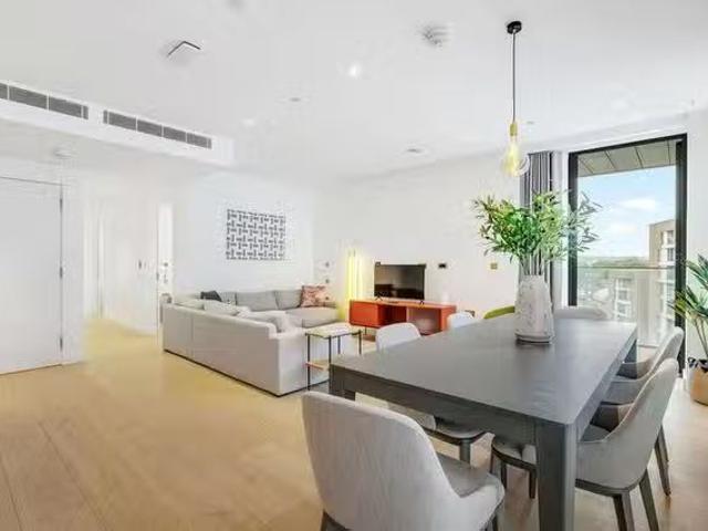 New 3 BR Camley Street