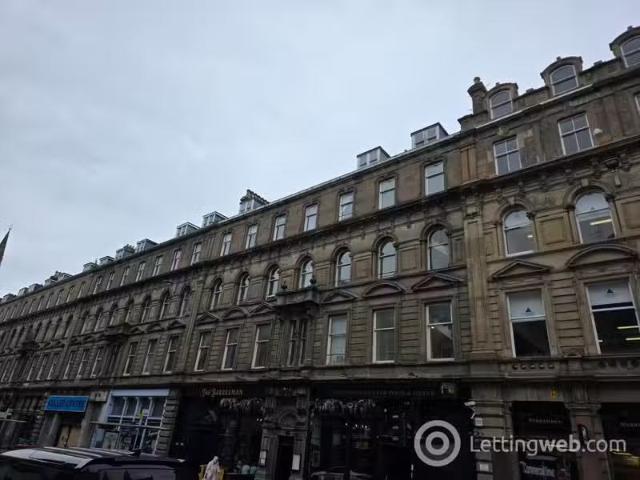 Nice 3 BR Property to rent in Commercial Street,, Dundee, DD1.