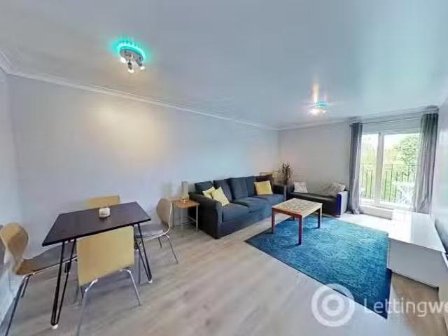 Charming 3 BR Property to rent in Chesser Crescent, Edinburgh.