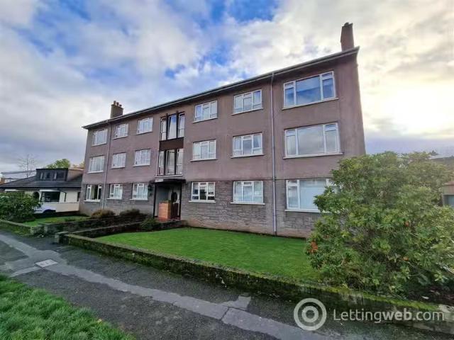 For Rent! 3 BR Property to rent in Braidholm Road, Giffnock, G.
