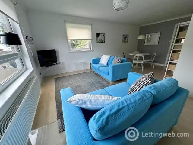 New 3 BR Property to rent in Great Western Road, First Floor.