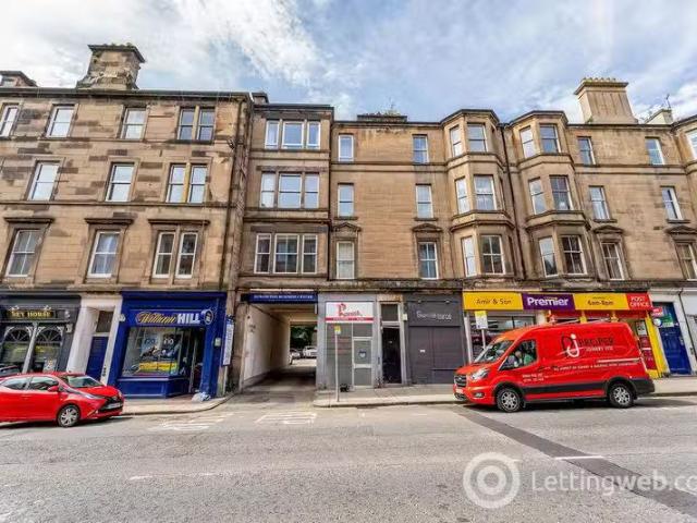 Unique 3 BR Property to rent in Dalkeith Road, Newington, Edin.