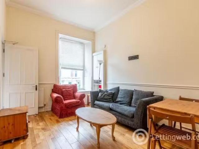 Charming 3 BR Property to rent in East Mayfield, Edinburgh