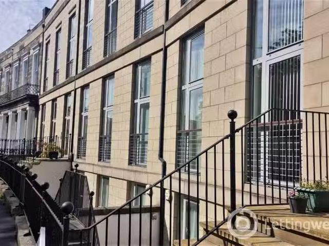 New 3 BR Property to rent in Hopetoun Crescent, Bellevue, Edin.