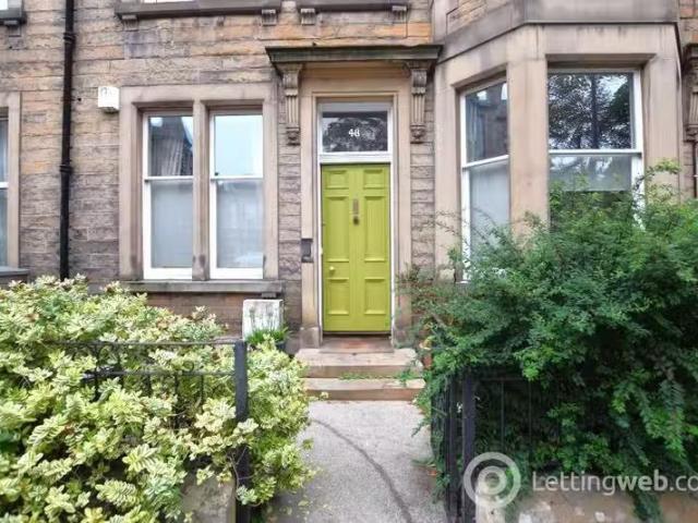 Unique 3 BR Property to rent in Rosslyn Crescent, Pilrig, Edin.