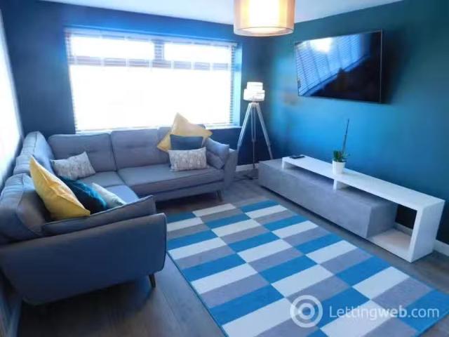 Charming 3 BR Property to rent in Whitehorse Terrace, Balmedie.