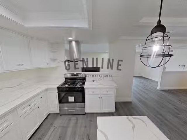 Charming 3Bd House in Costa Mesa Apartments in Costa Mesa, CA