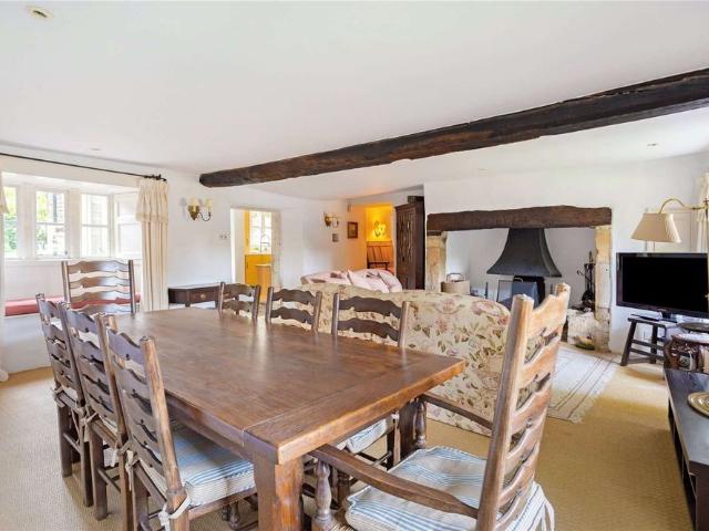 Charming three bedroom cottage