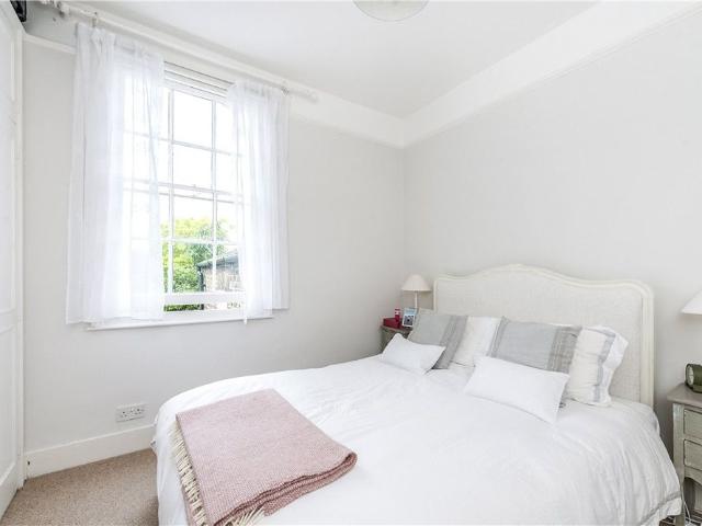 Charming three bedroom Victorian terraced house in the heart of Bellevue village therefore moments from Wandsworth Common station 12 minutes to Victoria and Balham tube Northern Line