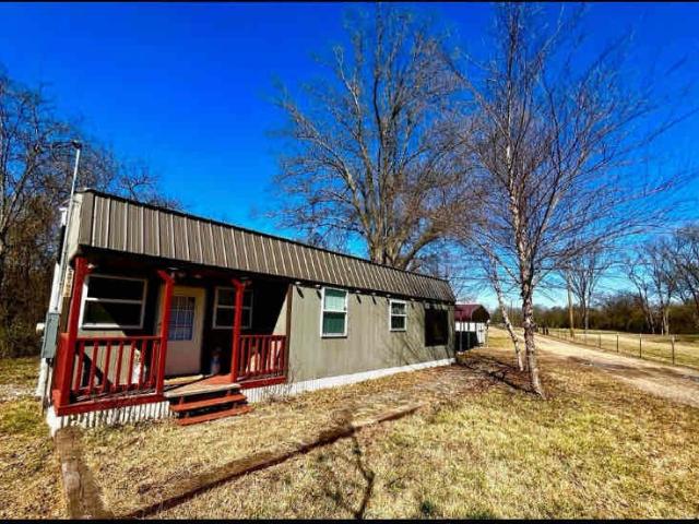 Charming Tiny Home for Rent in ScottAR Property O