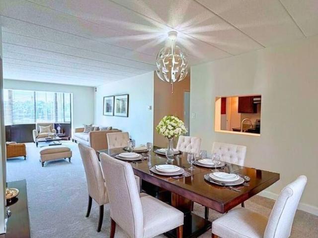 Charming Two Bed/Two Bath Rental Available – Welcome to Woodland Park by the Lake!