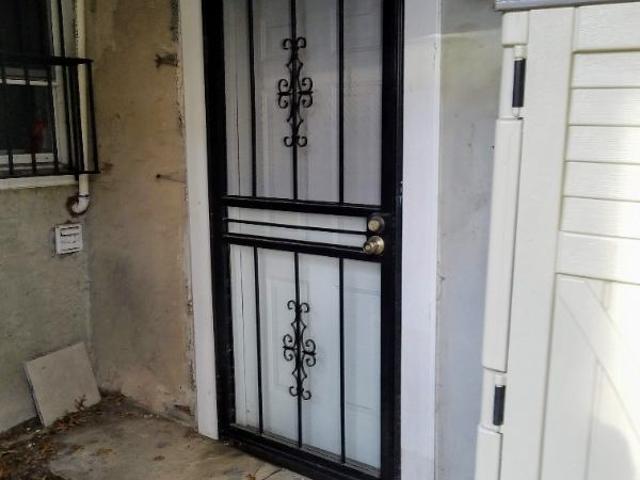 Charming Basement Apartment near Metro DC!