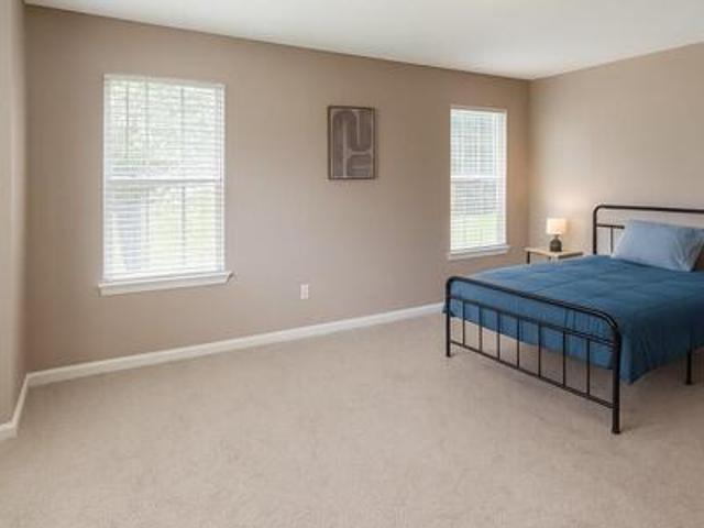 Charming Brick Beauty in Lithonia!