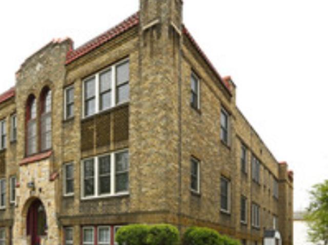Charming Brick Historic Apartment in the Heart of Vibrant Hamline Studio Apartment for Rent at 1642 Charles Ave, St. Paul, MN 55104 Hamline Midway