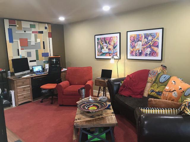 Charming Condo with large room Gated Community