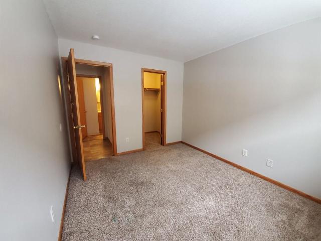 Charming Cottage Feel 1 & 2 Bedrooms! 2 Bedroom Apartment for Rent at 2300 County Road I, Arden Hills, MN 55112 Arden Hills Shoreview