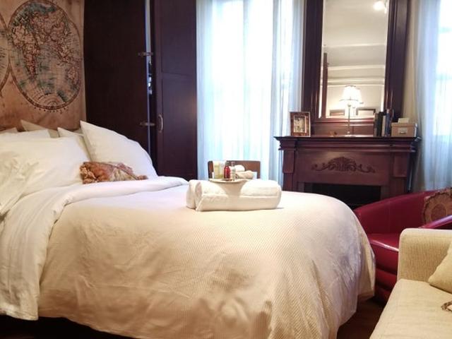 Charming Cozy Furnished Private Room in Inwood NYC