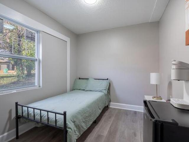 Charming Decatur House in a Quiet Neighborhood!
