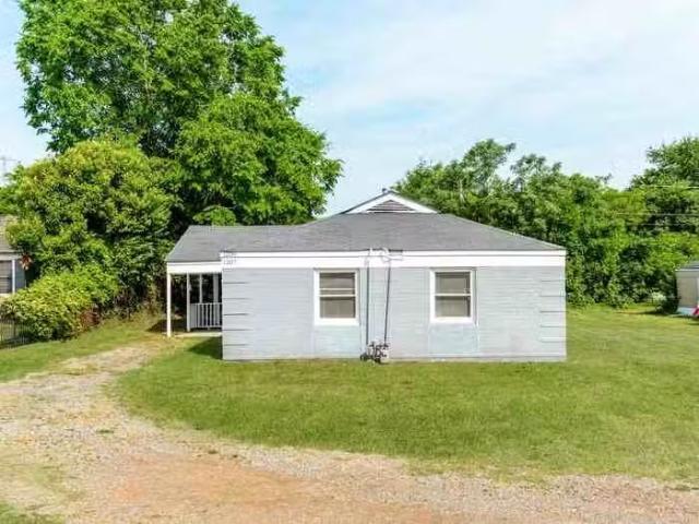 Charming Duplex 1207 Bose Ave #1