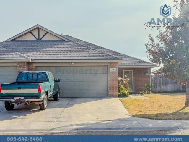 Charming duplex available in Cooper ISD!