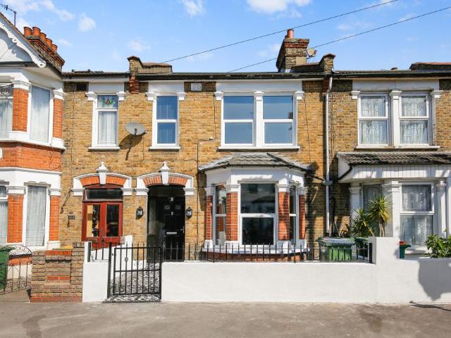 Charming four bedroom Victorian family home, situated in the heart of East Ham, E6