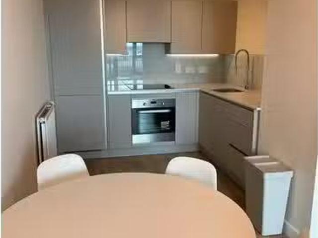 Cheap Flat to rent in Northend Road, London HA9