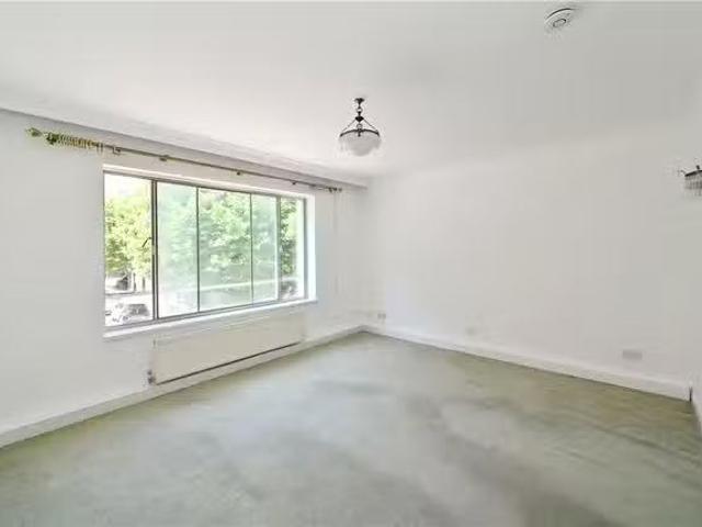 Cheap Flat to rent in Vincent Court, Seymour Place W1H