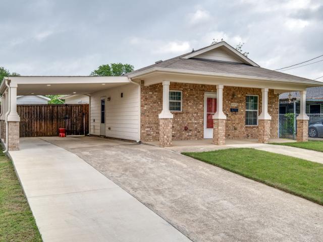 Charming Home Near Bonton Farms & Major Dallas Conveniences – Move In Ready!