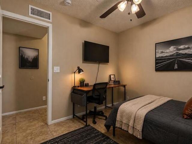 Charming Home Near Downtown Mesa – Room Includes Smart TV & Mini Fridge! Managed by Experienced Host!