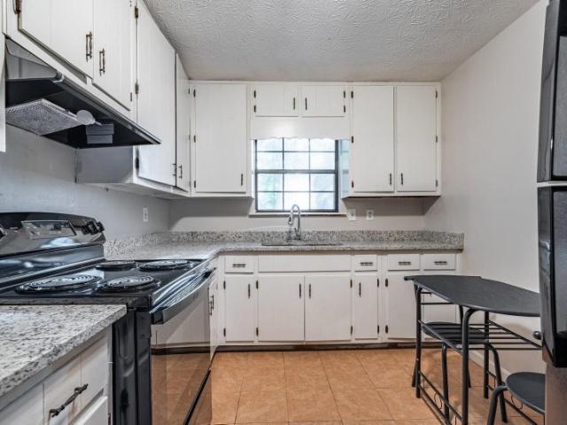 Charming Home in Decatur, Ready to Move in