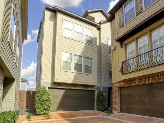 Charming Houston Heights Home with Rooftop Deck 622 Rutland S.