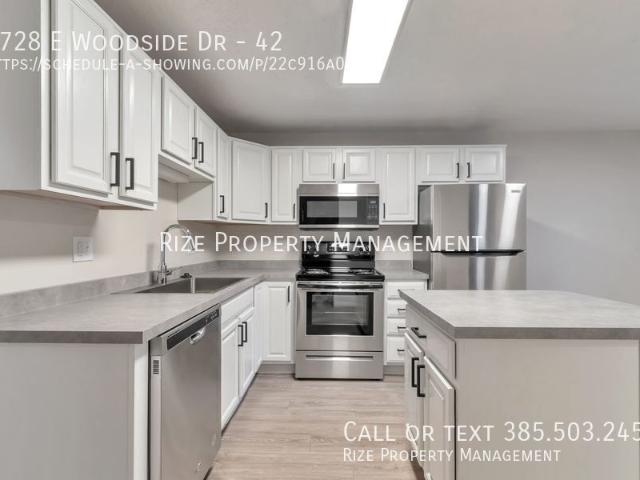 Charming Living in the Heart of Holladay