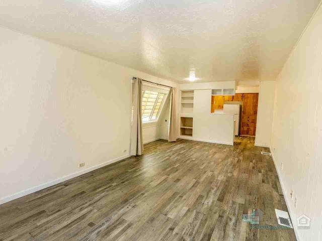 Charming Multi 2 Bedroom Apartment for Rent at 365 16th St Se, Salem, OR 97301 Southeast Salem