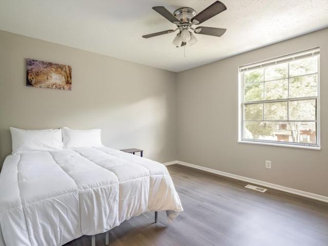 Charming Newly Renovated Home: Spacious Bedrooms