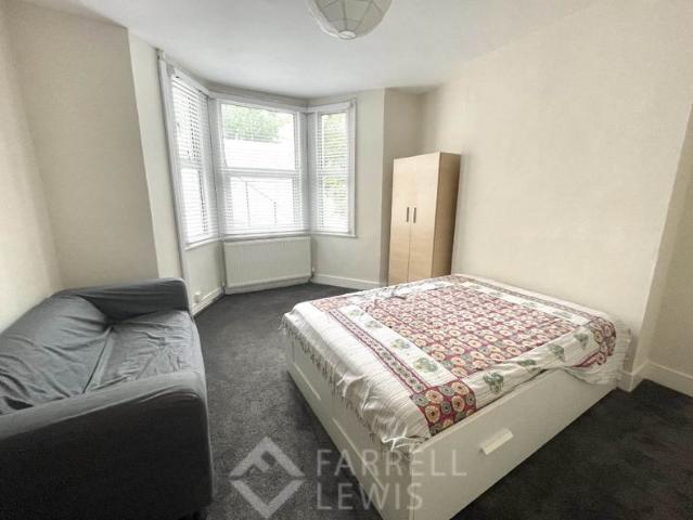 Charming One Bedroom Carthew Villas