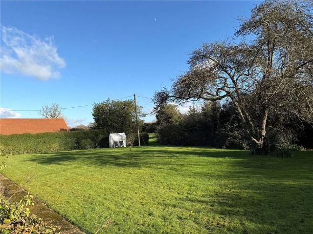 Charming one bedroom property within a barn conversion