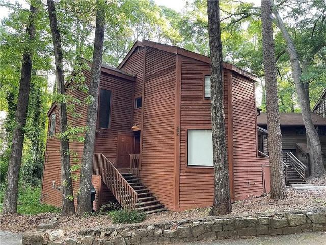 Lovely room in Decatur
