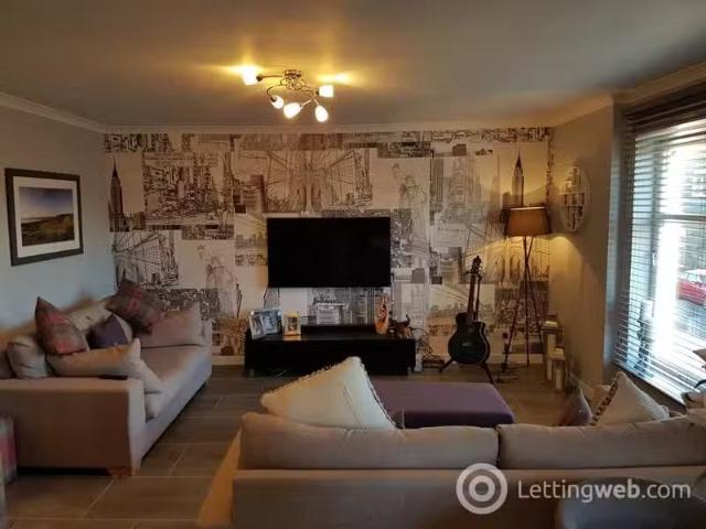 Deal! Property to rent in Mountview Gardens, Rosemount, Aberde.