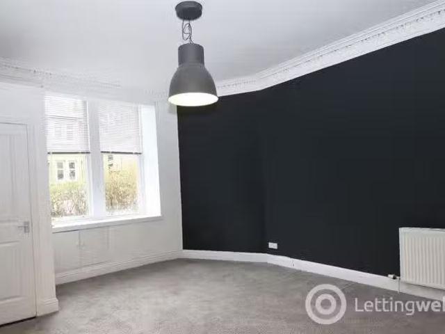 Cozy Property to rent in Craighouse Gardens, Edinburgh