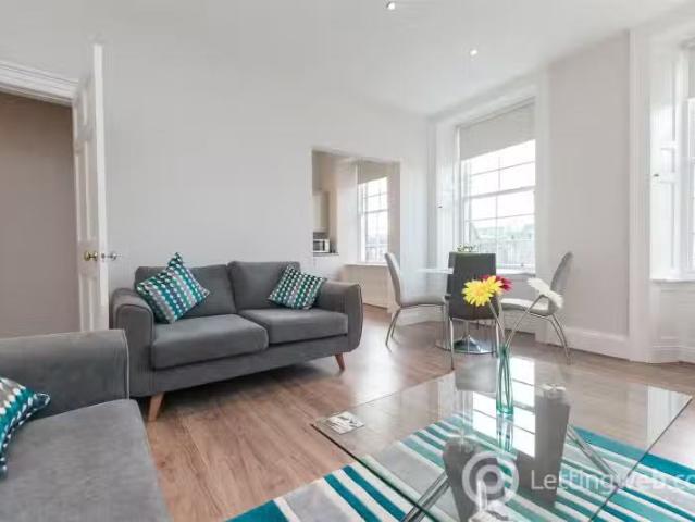 Unique Property to rent in Gardners Crescent, Edinburgh, EH3