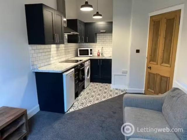 Cozy Property to rent in Glen street