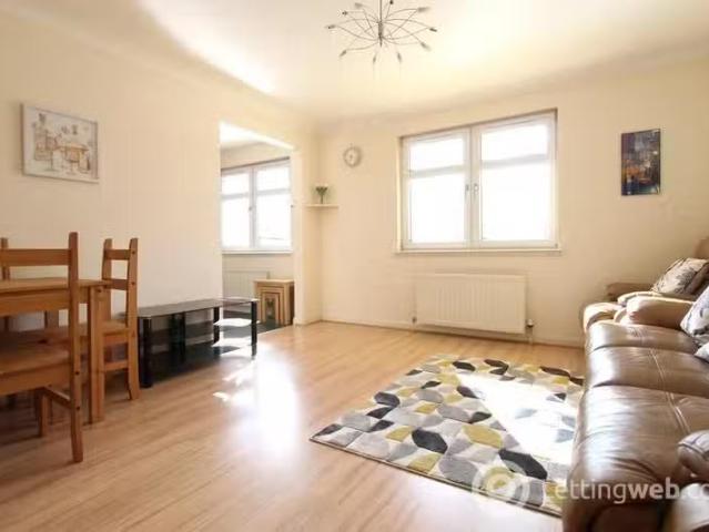 Charming Property to rent in Grandholm Crescent, Danestone, To.