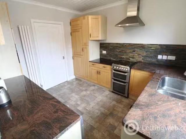 Rental! Property to rent in Holburn Street, First Floor, AB10