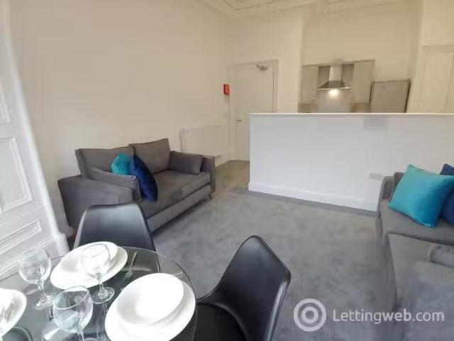 Just in! Property to rent in Lauriston Gardens, Edinburgh, EH3
