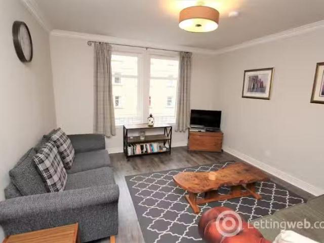 Nice Property to rent in Lauriston Gardens, Tollcross, Edinbur.