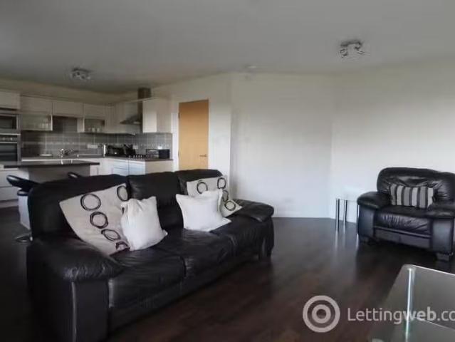 For Rent! Property to rent in Rubislaw Drive, Aberdeen, AB15