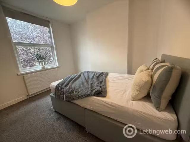 Nice Property to rent in Stanley Avenue, Forest Fields, Nottin.