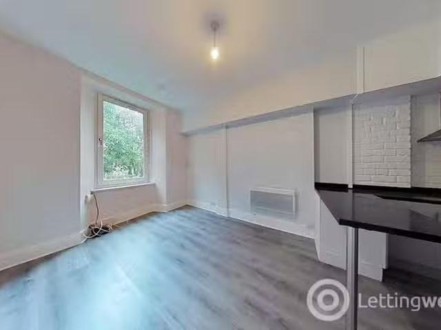 Charming Property to rent in 1f4, Watson Crescent, EH11