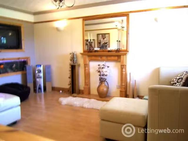 Cheap Property to rent in 25 Allison Close, Cove, AB12 3WG