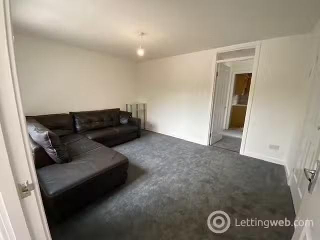 Rental! Property to rent in 40 Tillet Oval, Paisley, PA3 2DH